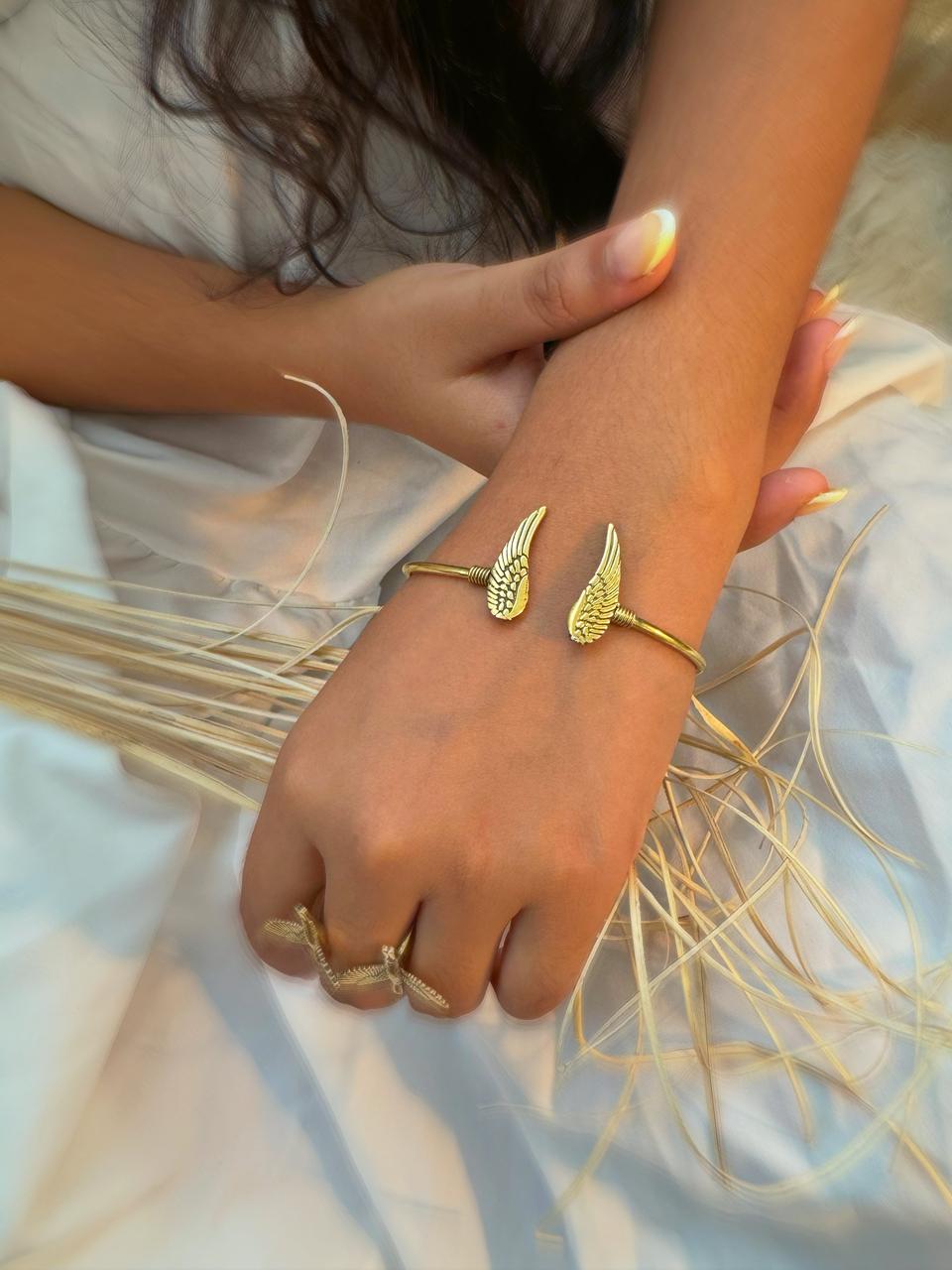 Wings of Angel Cuff – The Bohemian Store